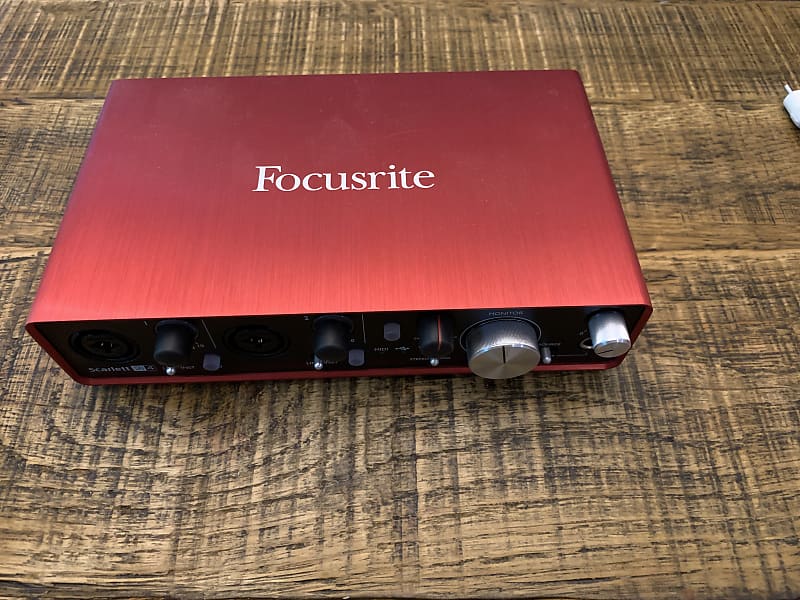 Focusrite 2i4 USB interface (2nd gen) | Reverb