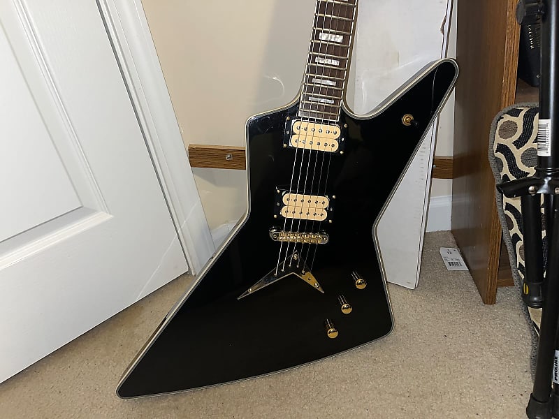 Dean Z Explorer 2015 Black | Reverb