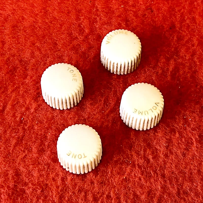 Silvertone Harmony cupcake knobs 1960’s - Creme original | Reverb UK