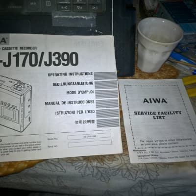 Aiwa HS-J170 mid-1980s-early 1990s (estimate) - Black + Gold | Reverb