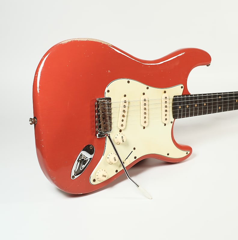 Freakaster Stratocaster Fiesta Red over Dacota Red, Relic | Reverb UK