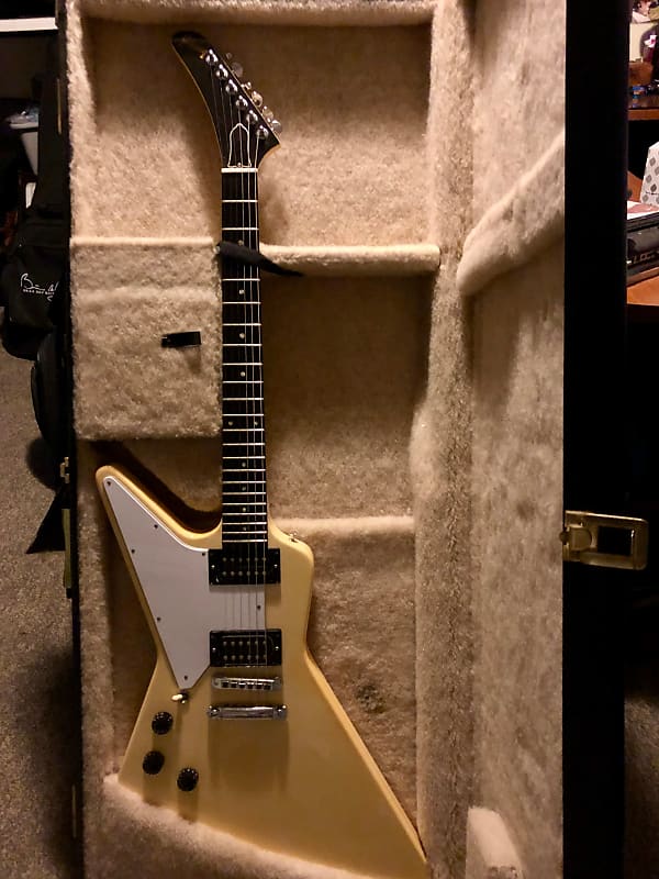 1985 Left Handed Gibson Explorer | Reverb
