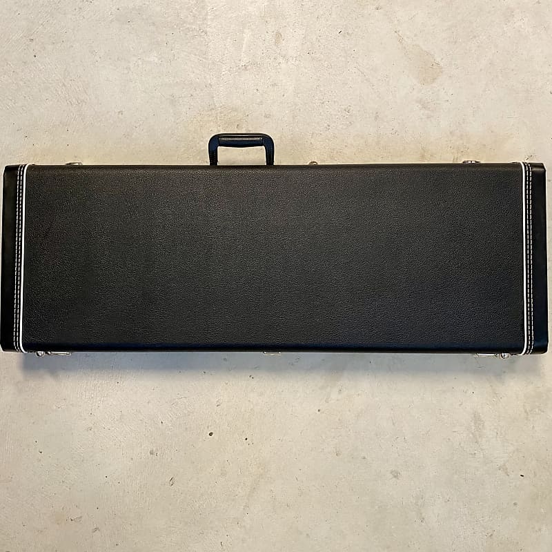 Fender G&G USA Tolex/Wood Stratocaster or Telecaster Case | Reverb
