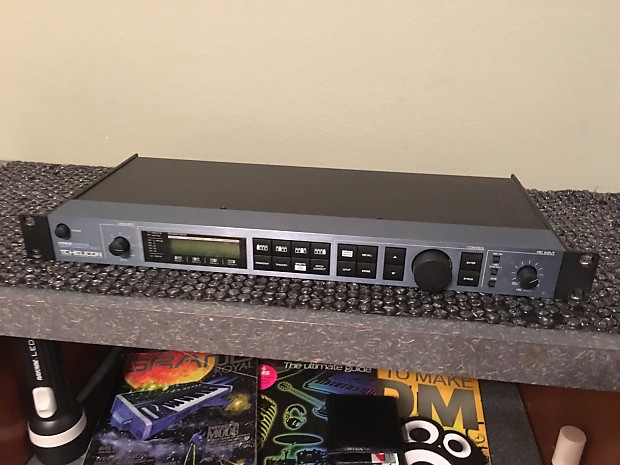 TC Helicon VoiceWorks | Reverb