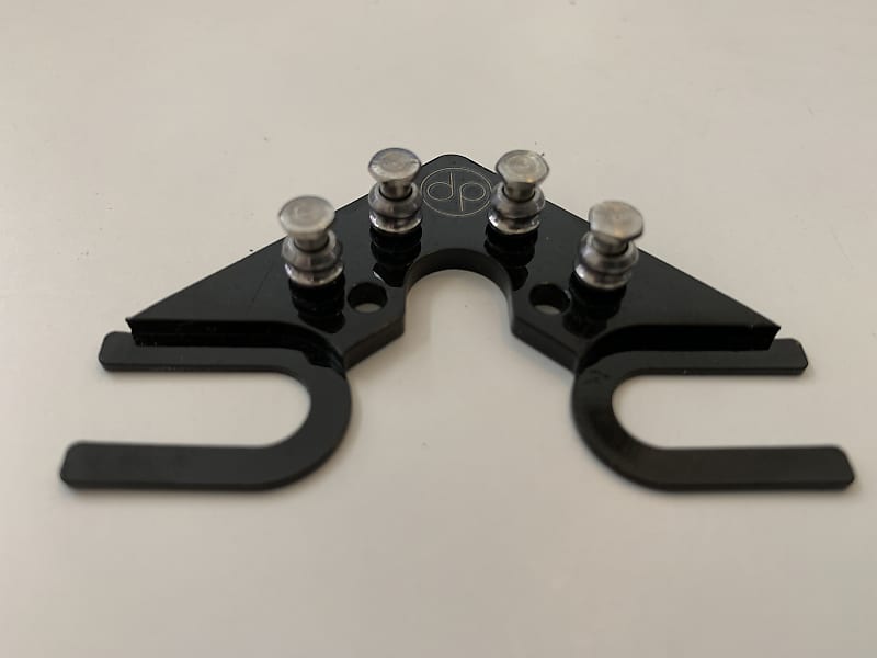 The String Butler (Black) | Reverb