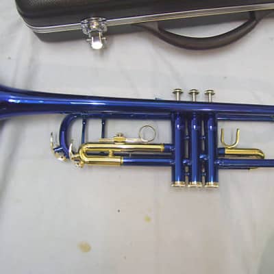 Blue and gold Trumpet with case and mouthpiece | Reverb