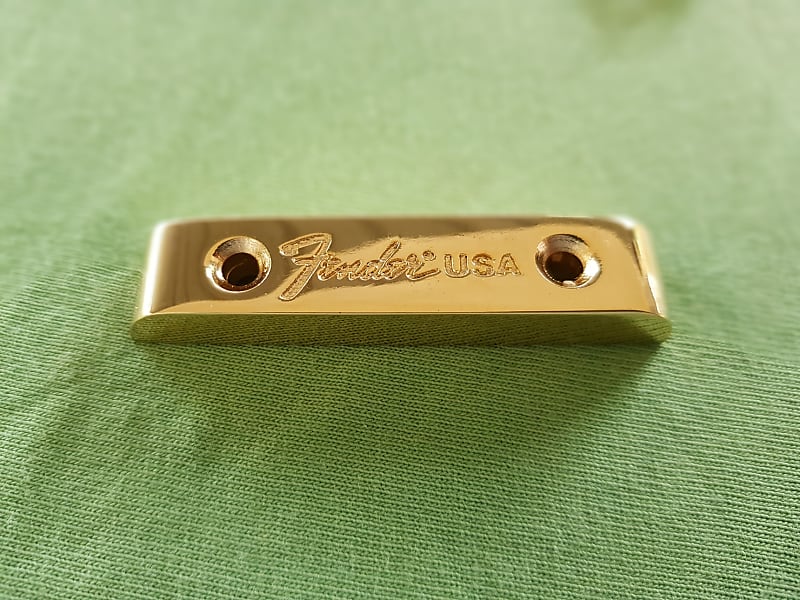 Golden Thumb Finger Rest for Fender Jazz Bass Or Precision | Reverb