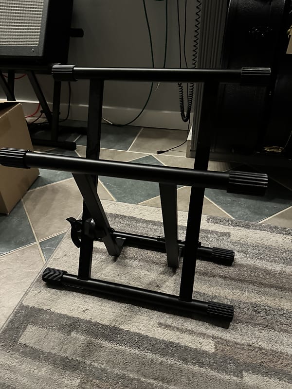 The Gator Frameworks Adjustable Guitar Amp Stand - | Reverb