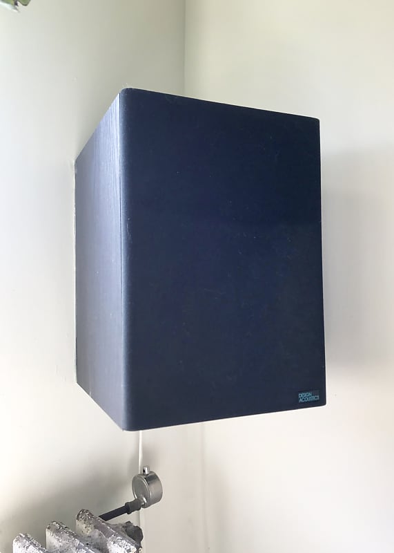 Design Acoustics PS 8C Pair of Speakers | Reverb