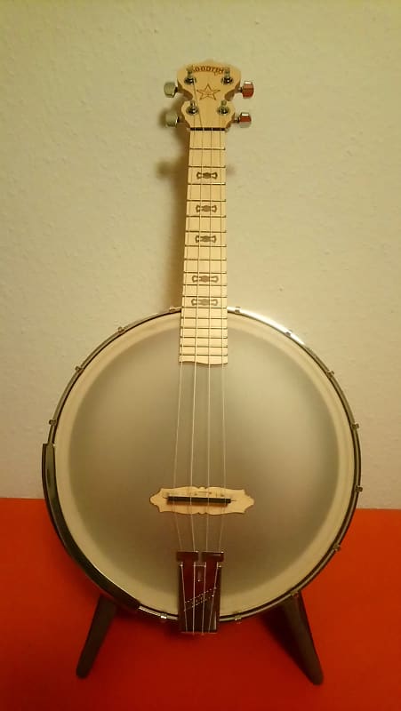 Deering Banjo Concert Ukulele Banjolele 2017 Ahorn | Reverb