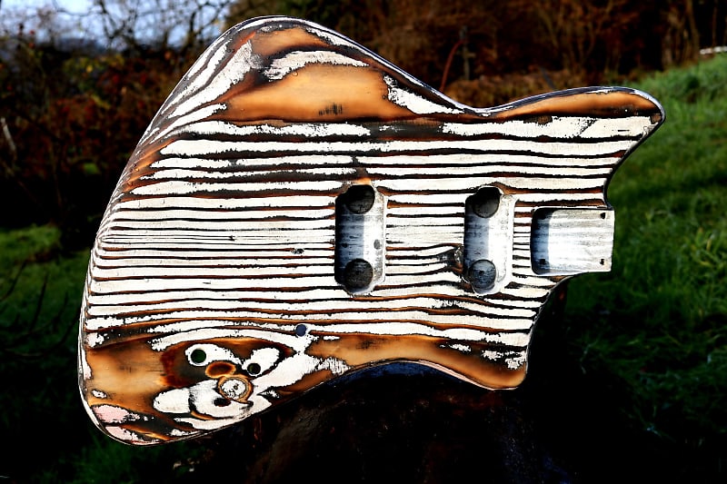 Meteora style " barncaster" body dual HB | Reverb