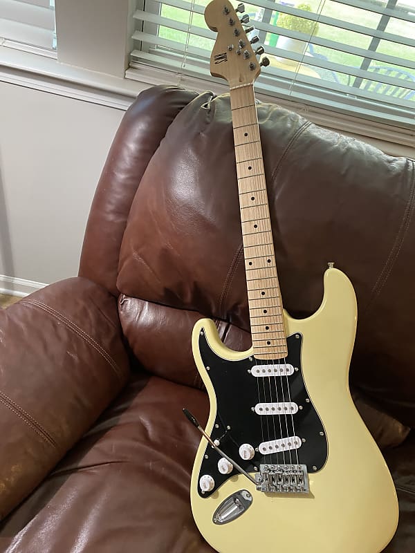 RW'S Lefty Guitars Strat. Style guitar 2021 yellow | Reverb