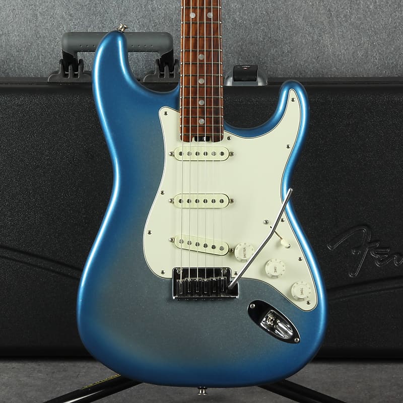 Fender Elite Stratocaster - Sky Burst Metallic - Hard Case - | Reverb
