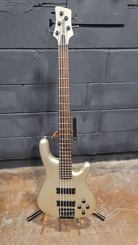 Hartke WK-5 2000s - Silver | Reverb