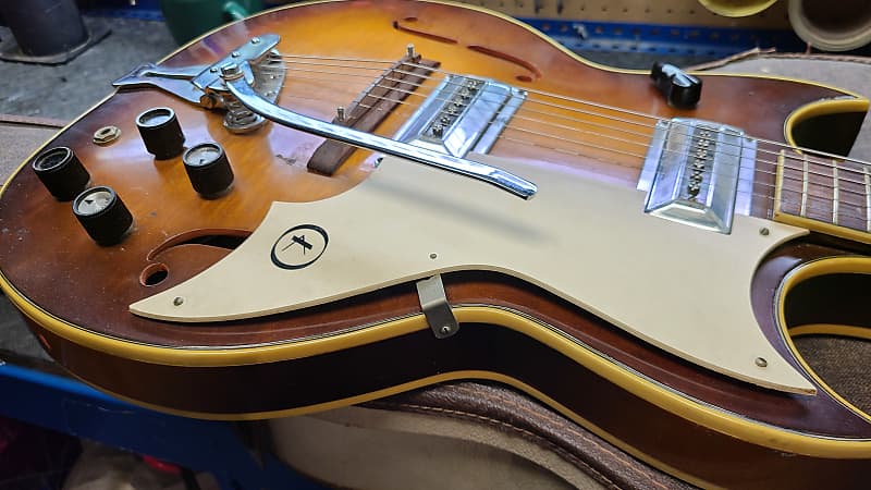 Kay 585 Hollow Body Double Cut Electric Guitar with Case | Reverb