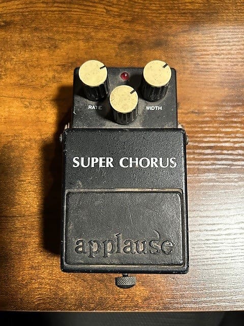 Applause Super Chorus | Reverb