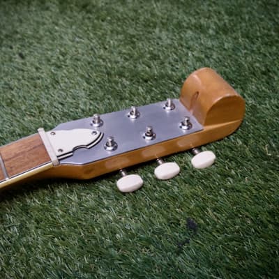 Vintage 1960’s Conrad Aria Diamond Violin Guitar Scroll | Reverb