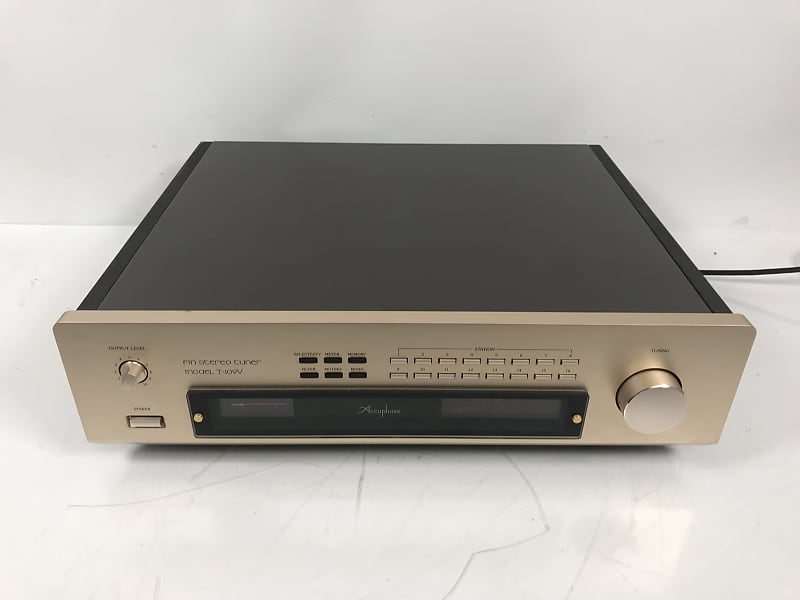 Accuphase T-109V Digital Tuner | Reverb
