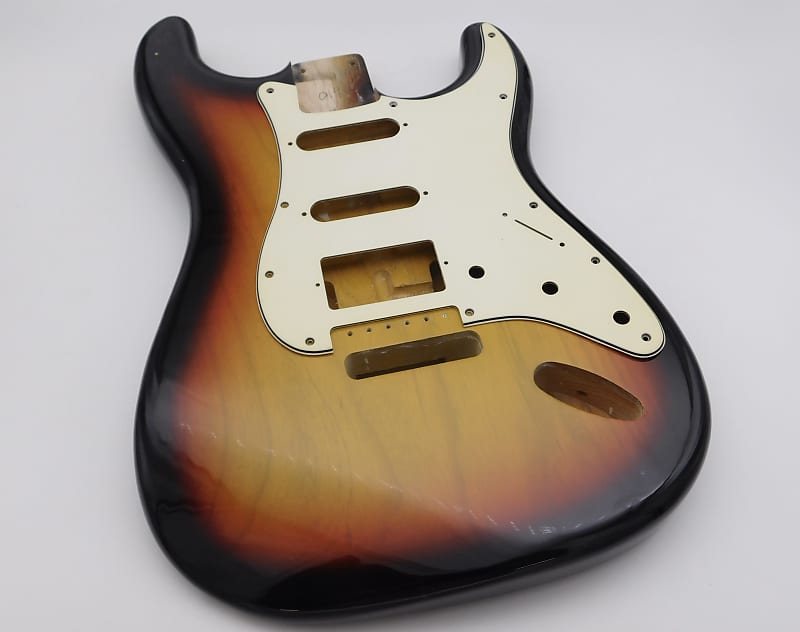 4lbs 2oz BloomDoom Nitro Lacquer Aged Relic 3 Tone Sunburst | Reverb