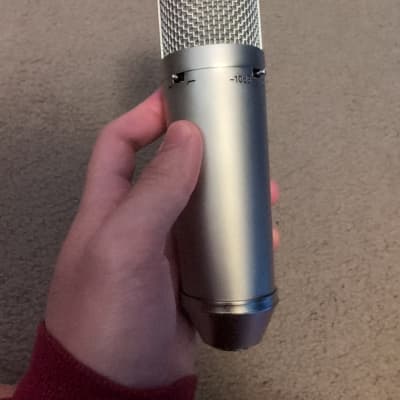 Neumann u87 Clone | Reverb