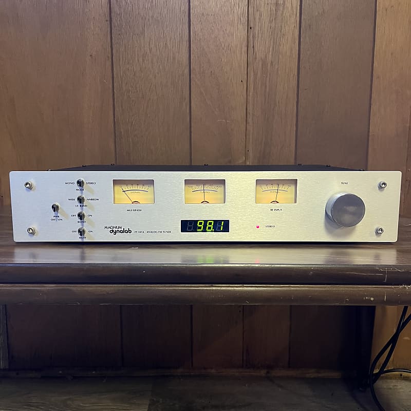 Magnum Dynalab FT 101A Analog FM Tuner | Reverb