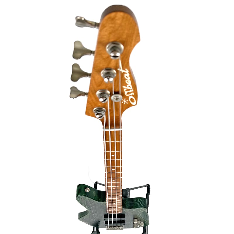 Offbeat Guitars "Jacqueline" aka "Jax" 32" Medium Scale Bass | Reverb
