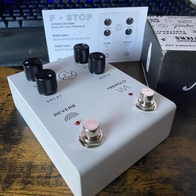 Milkman F-Stop Reverb/Tremolo - White - Open Box | Reverb