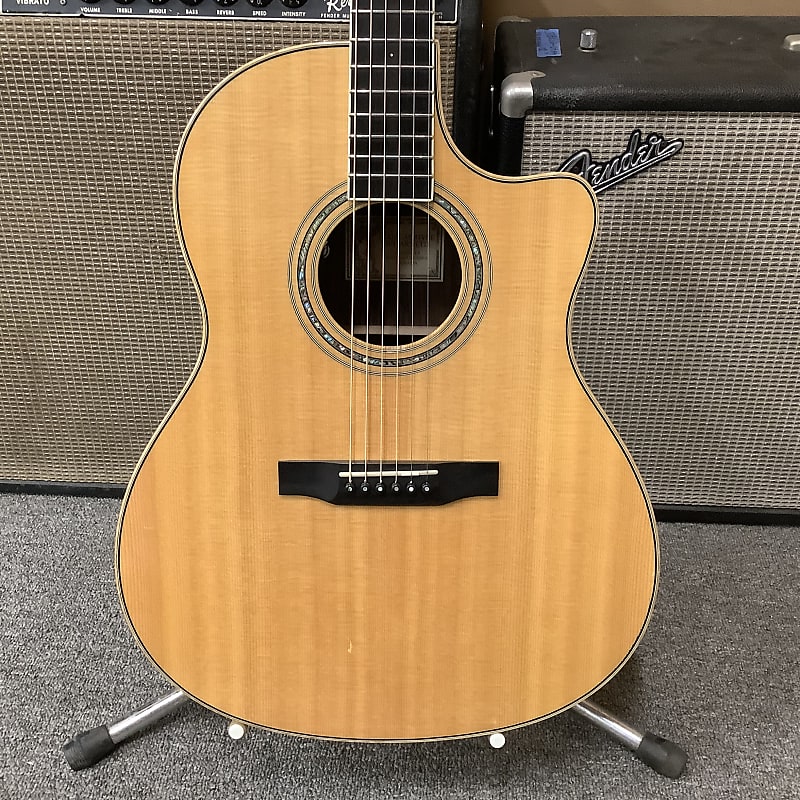 Larrivee Model 09 E [Vancouver Era], Indian Rosewood | Reverb