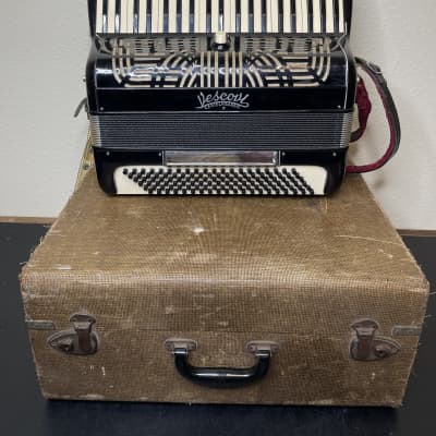 1959 De La Rosa Electric Acoustic Accordion White Pearloid | Reverb