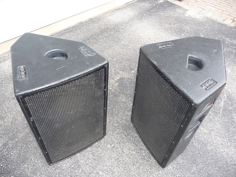 EAW LA215 speakers. Pair | Reverb