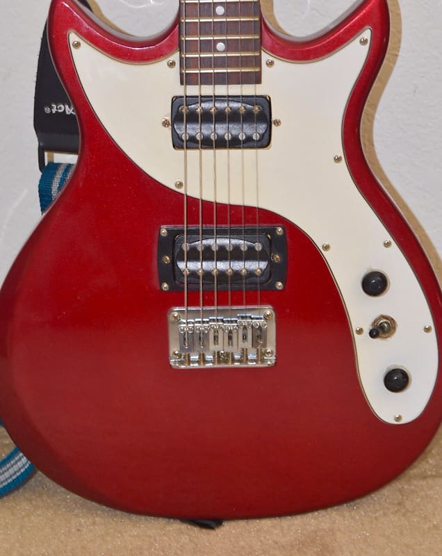 First Act ME446 Candy Apple Red | Reverb