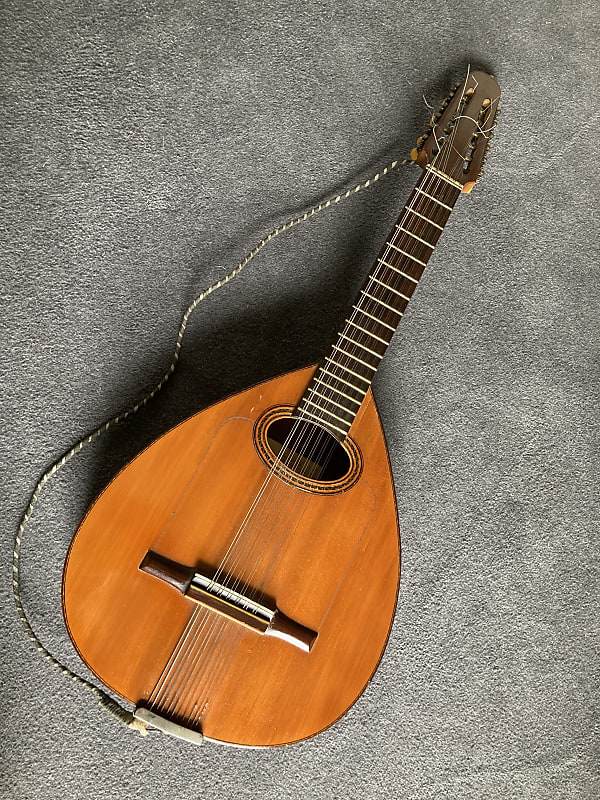 12-string Bandurria made by renowned Spanish luthier Modesto | Reverb