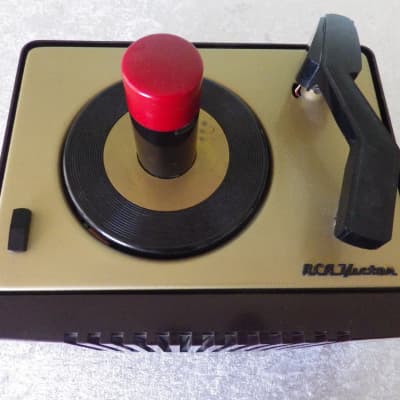 Vintage RCA Victor tube 45 RPM record player phonograph | Reverb