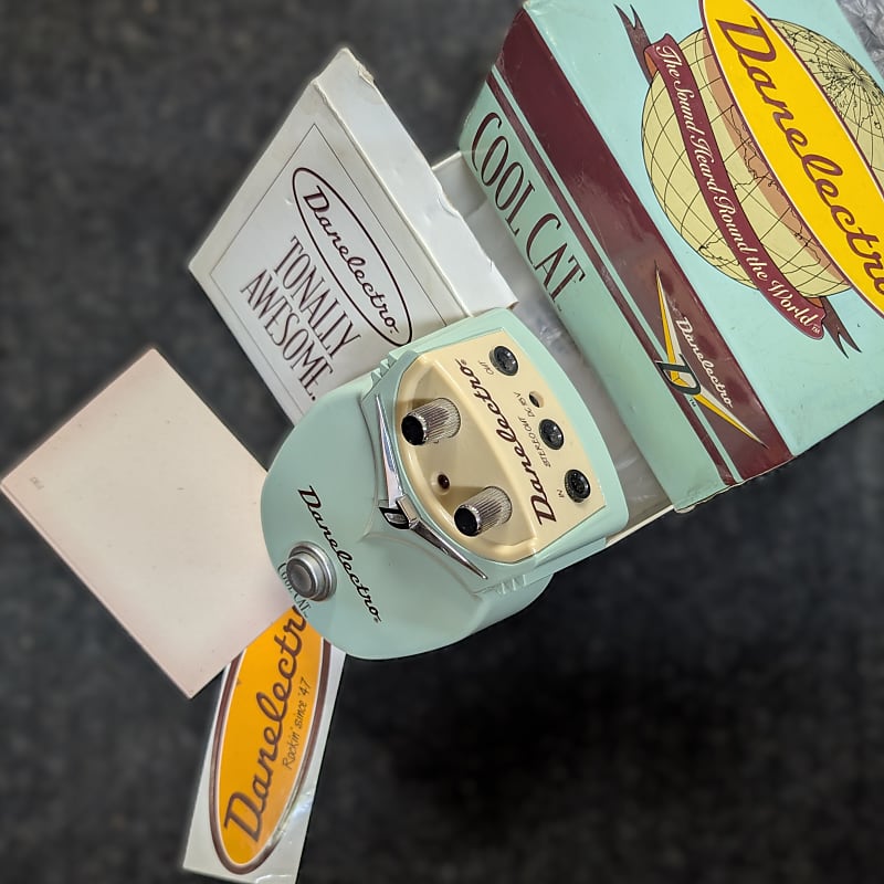 Danelectro Cool Cat Chorus 1996 - Blue | Reverb