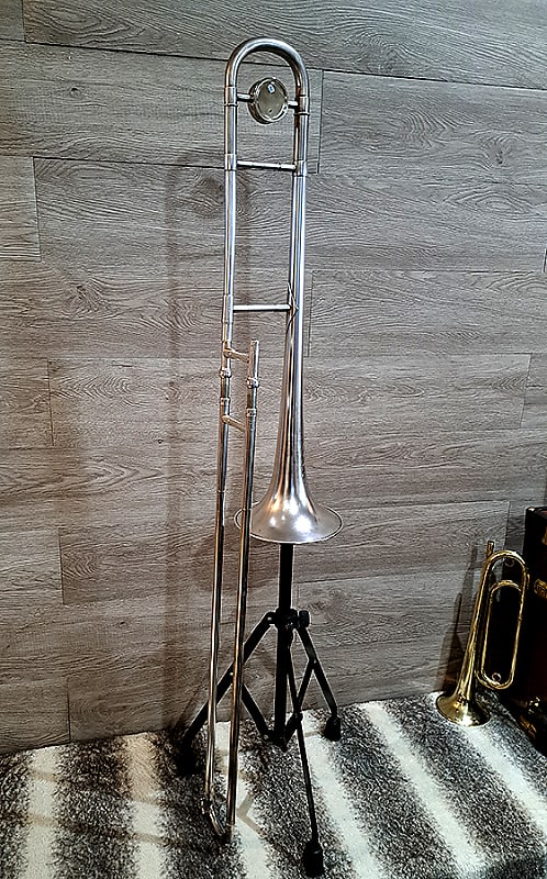 Holton Standard Trombone 1920 - Rare & Silver | Reverb