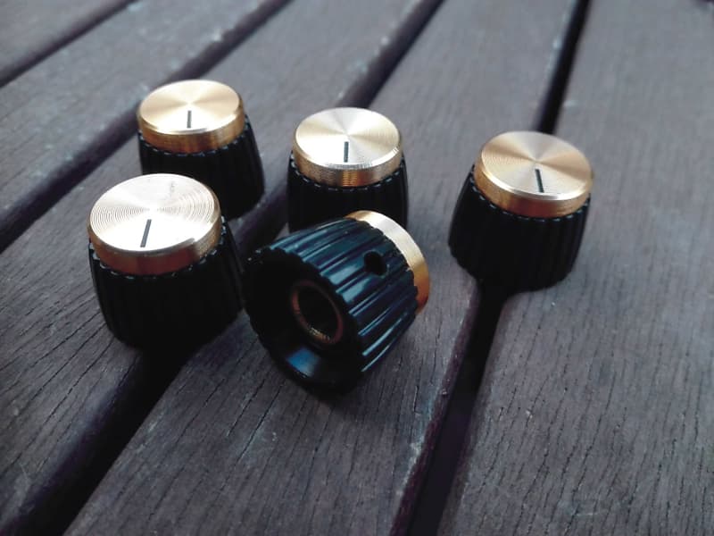 1 x MARSHALL. Set screw knobs 5 pcs. set. Gold | Reverb