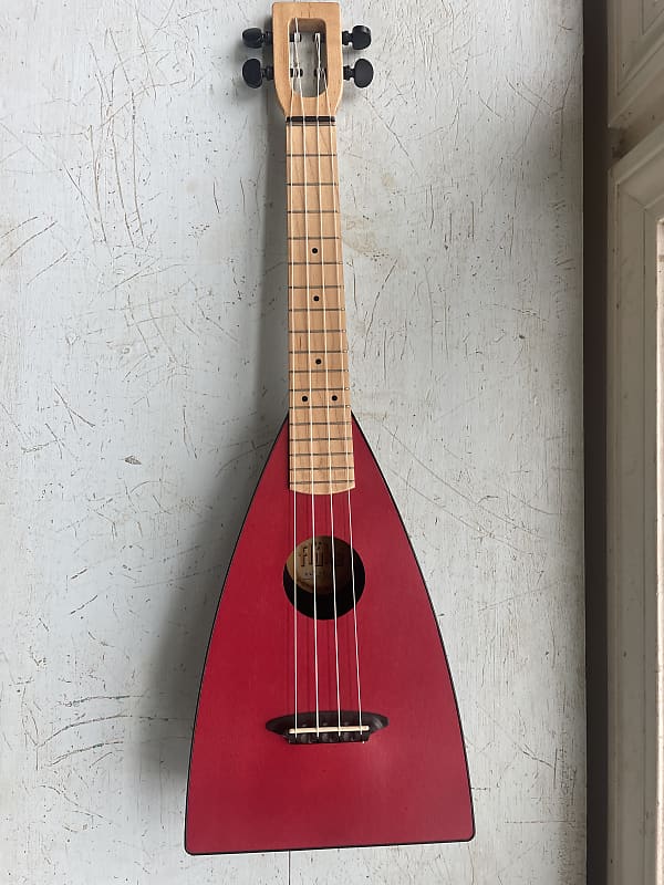 Magic Fluke Tenor 2022 Red | Reverb