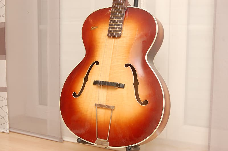 Höfner 455 – 1961 German Vintage Archtop Jazz Guitar | Reverb Canada