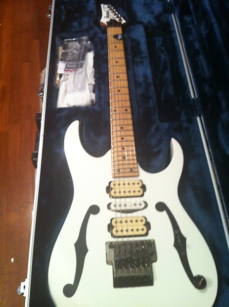 Ibanez PGM 300 White | Reverb