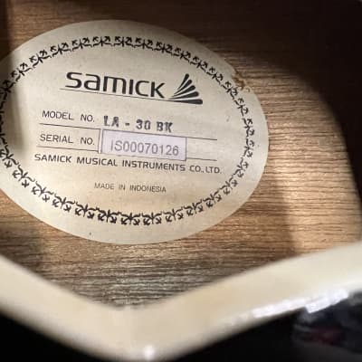 Samick LA-30BK - Black | Reverb