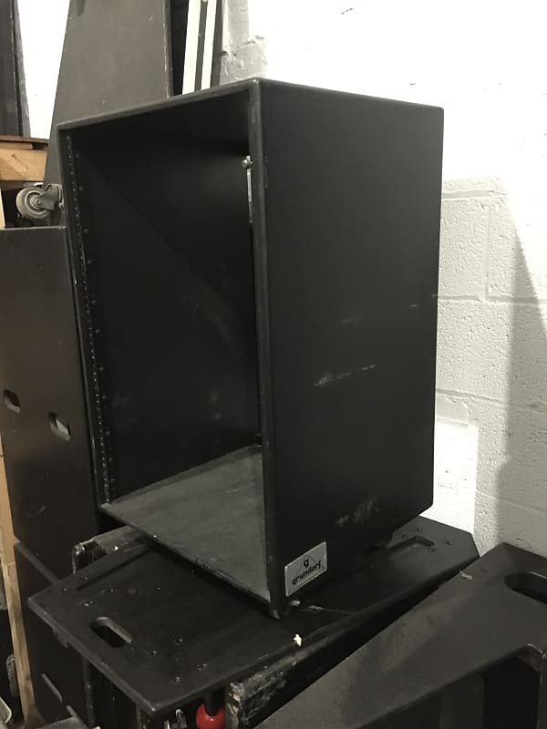 Grundorf Rack | Reverb