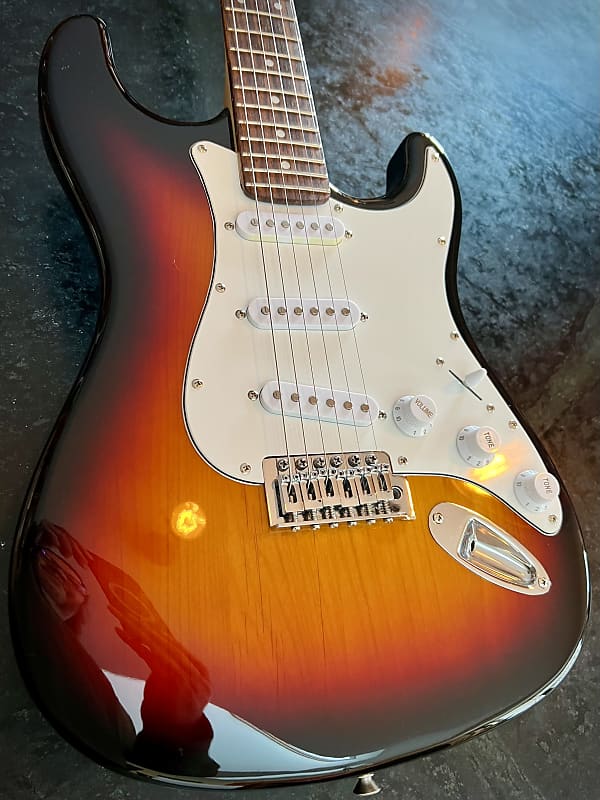 Monoprice Strat copy 2018 - sunburst | Reverb