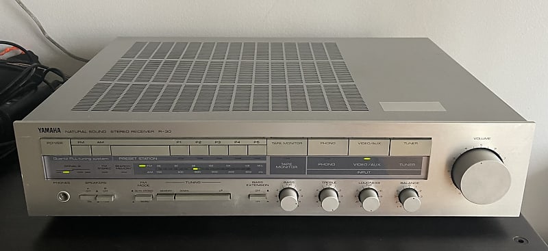 Vintage Yamaha R-30 Stereo Receiver Tested working Japan Made | Reverb