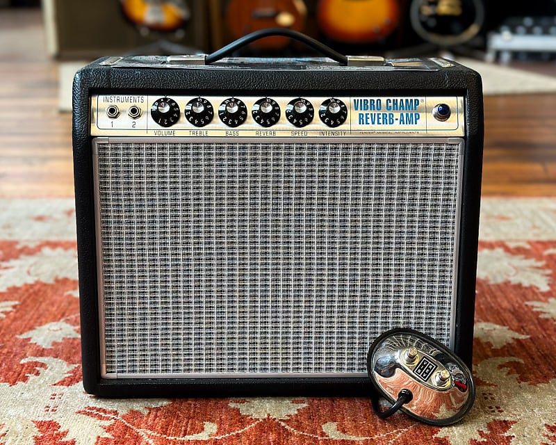 Fender Vibro Champ Reverb | Reverb Australia