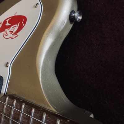 Gallo Guitars Non Reverse Firebird Champagne Gold | Reverb UK