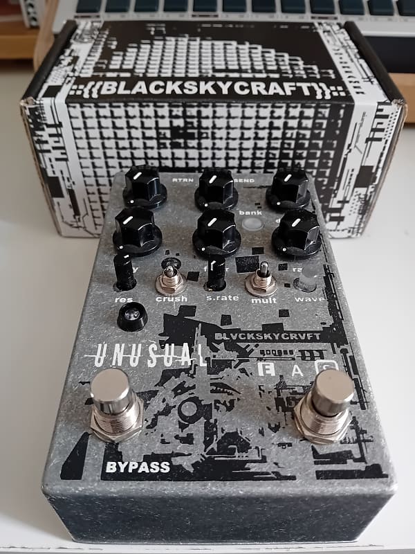 Blackskycraft Unusual EAS 2022 reverb / mod / | Reverb Deutschland
