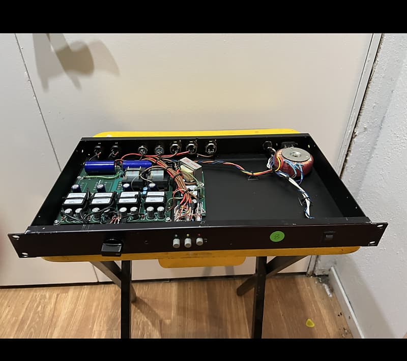 Inward Connections Tree Audio stereo combiner / preamp/re-amp | Reverb