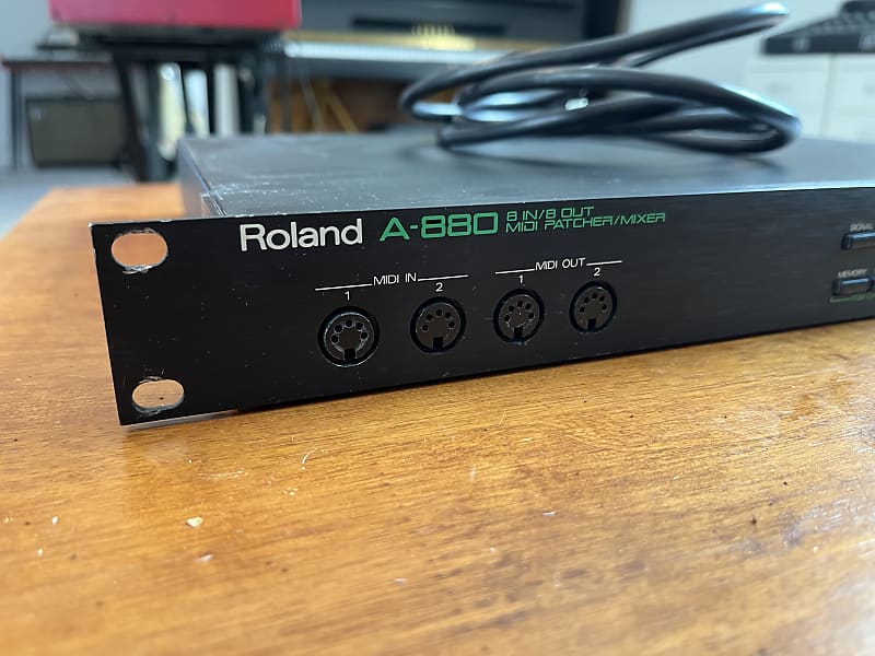 Roland A-880 MIDI router/mixer patchbay | Reverb