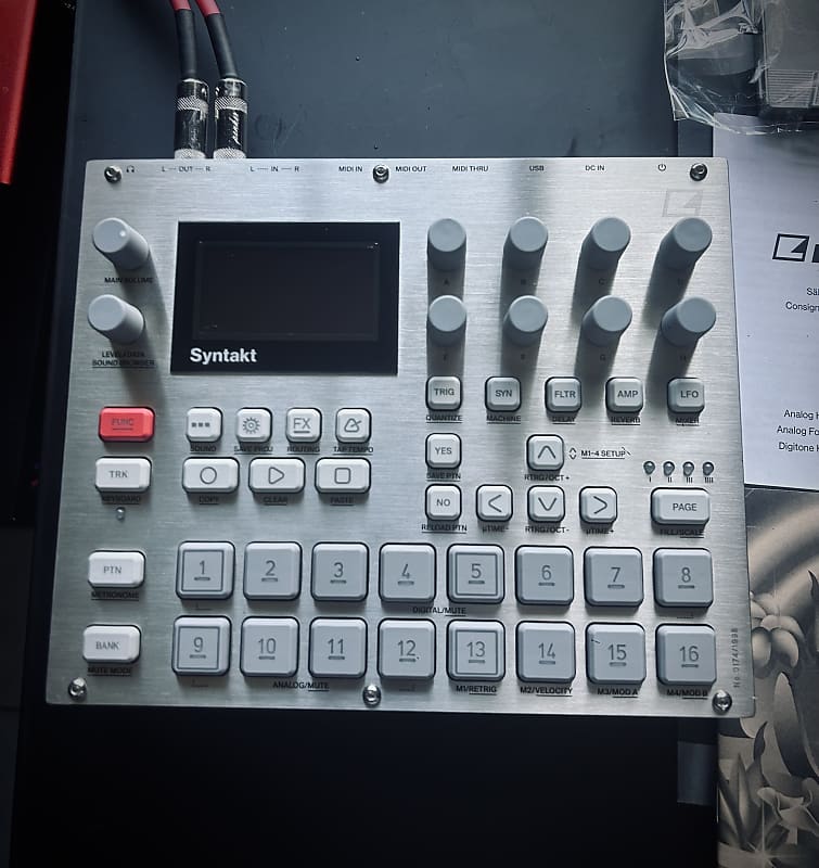 Elektron Syntakt e25 remix Edition 12-Voice Drum Computer + | Reverb