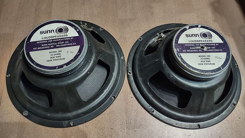 Matched pair 12" Sunn 260 1984 video | Reverb